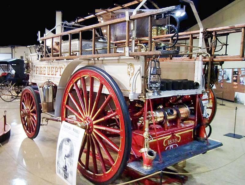 1898 American Fire Engine